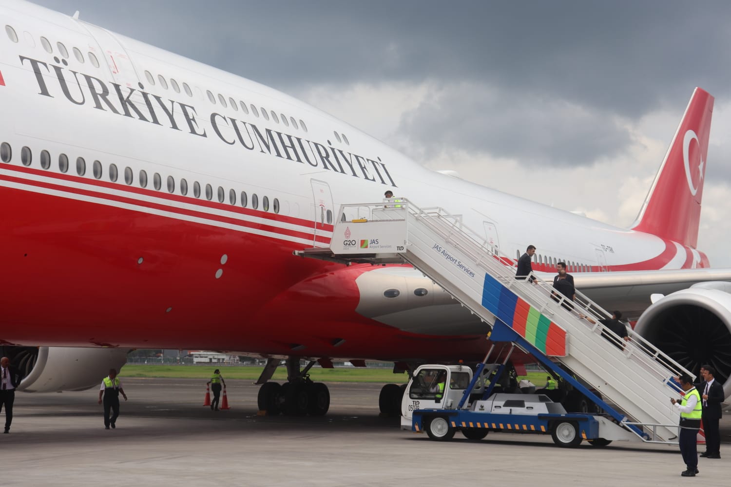 JAS AIRPORT SERVICES TANGANI KEDATANGAN PEMIMPIN NEGARA G20 DI DENPASAR ...